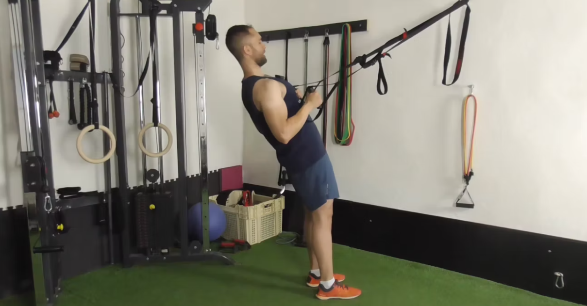 Rutina de entrenamiento en TRX para trabajar TODO EL CUERPO